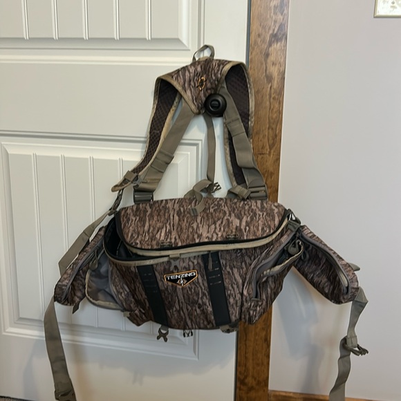 Bags | Tenzing Lumbar Pack | Poshmark